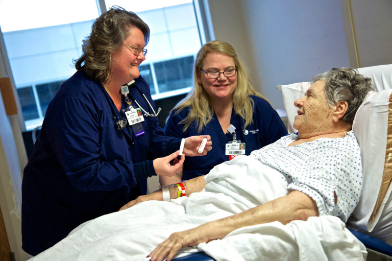 Nurse researchers develop peppermint inhaler to relieve post-op nausea ...
